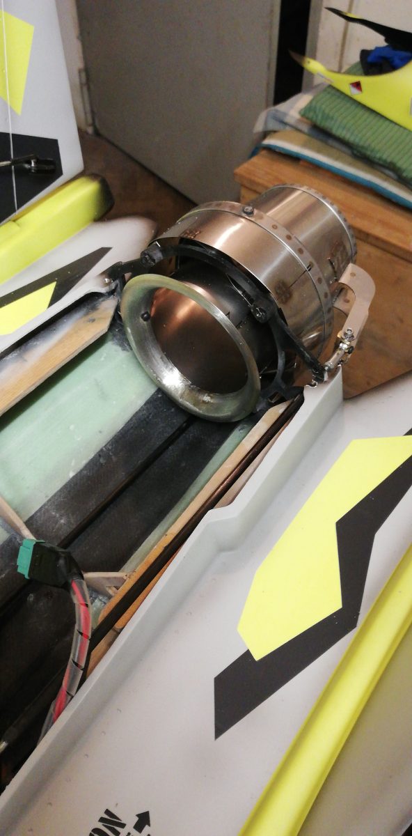 Modelbau Bernreiter | Modell Jets, Schubrohrfertigung & Turbinen Service